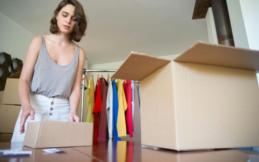 How to Sell T-Shirts on Shopify in 2024 | Printful