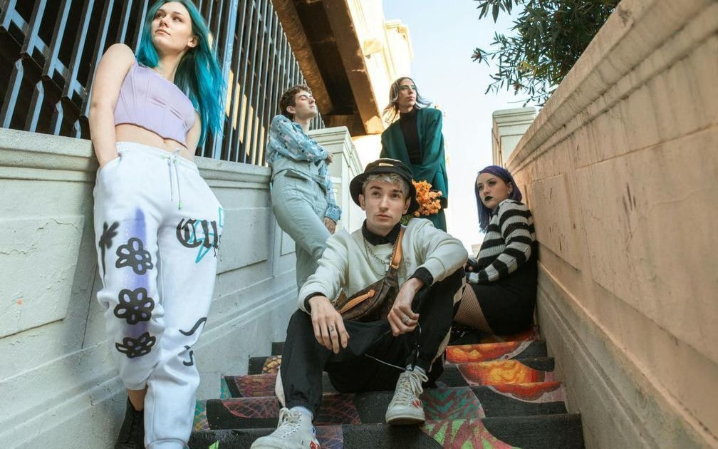 Gen Alpha Style: 10 Modetrends für deine Print-on-Demand-Kollektion ...