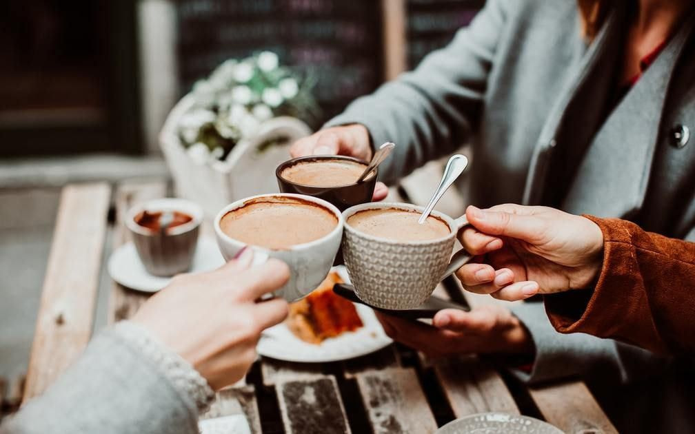 What is the best method of printing mugs: A complete guide | Printful