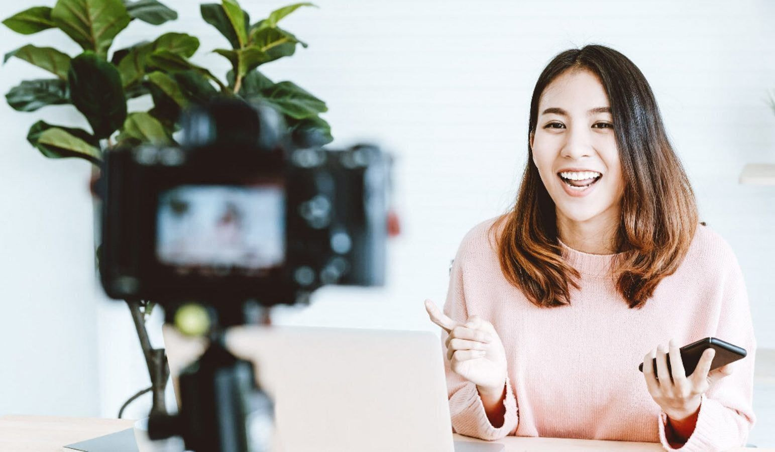 How to Make a Profitable YouTube Channel in 2024 | Printful