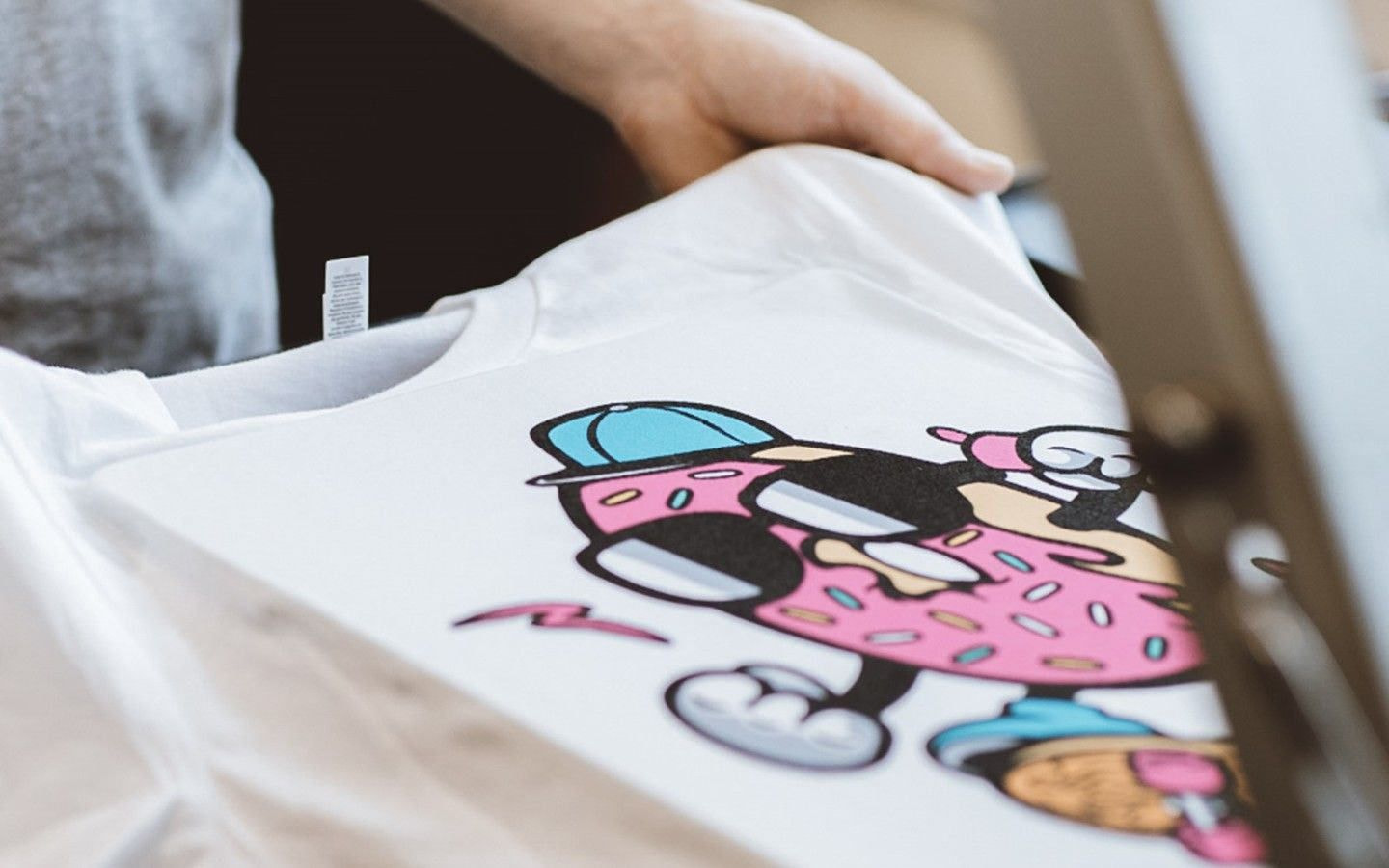 How to Create a T-Shirt Design: The Complete Step-By-Step guide | Printful