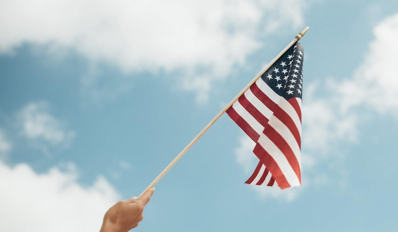 10 Independence Day Marketing Campaign Ideas | Printful