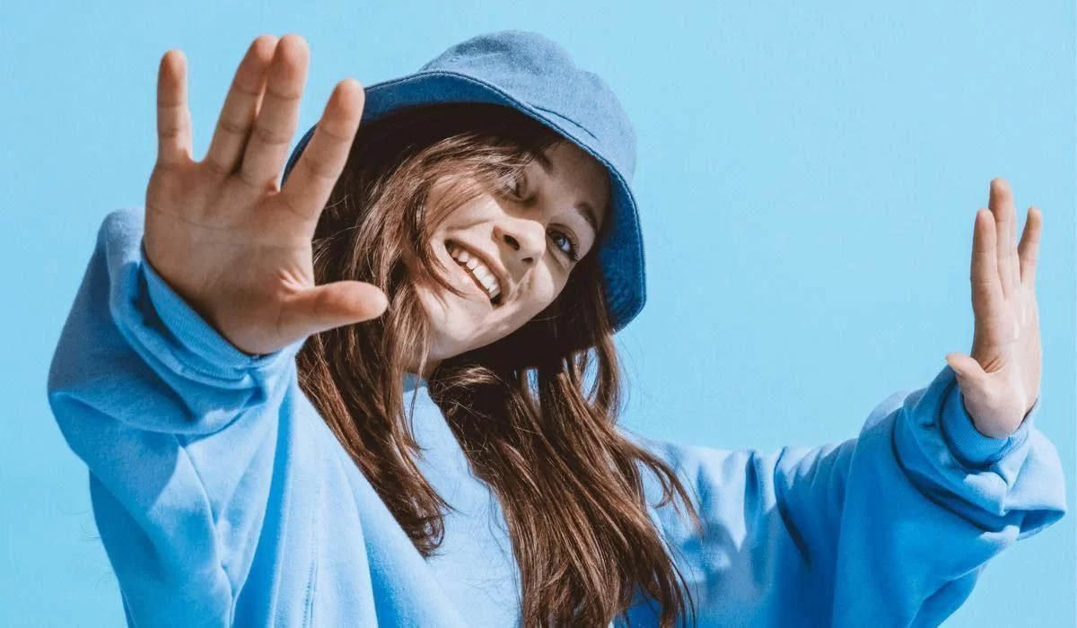 11 High Profit Margin Dropshipping Products + Examples | Printful