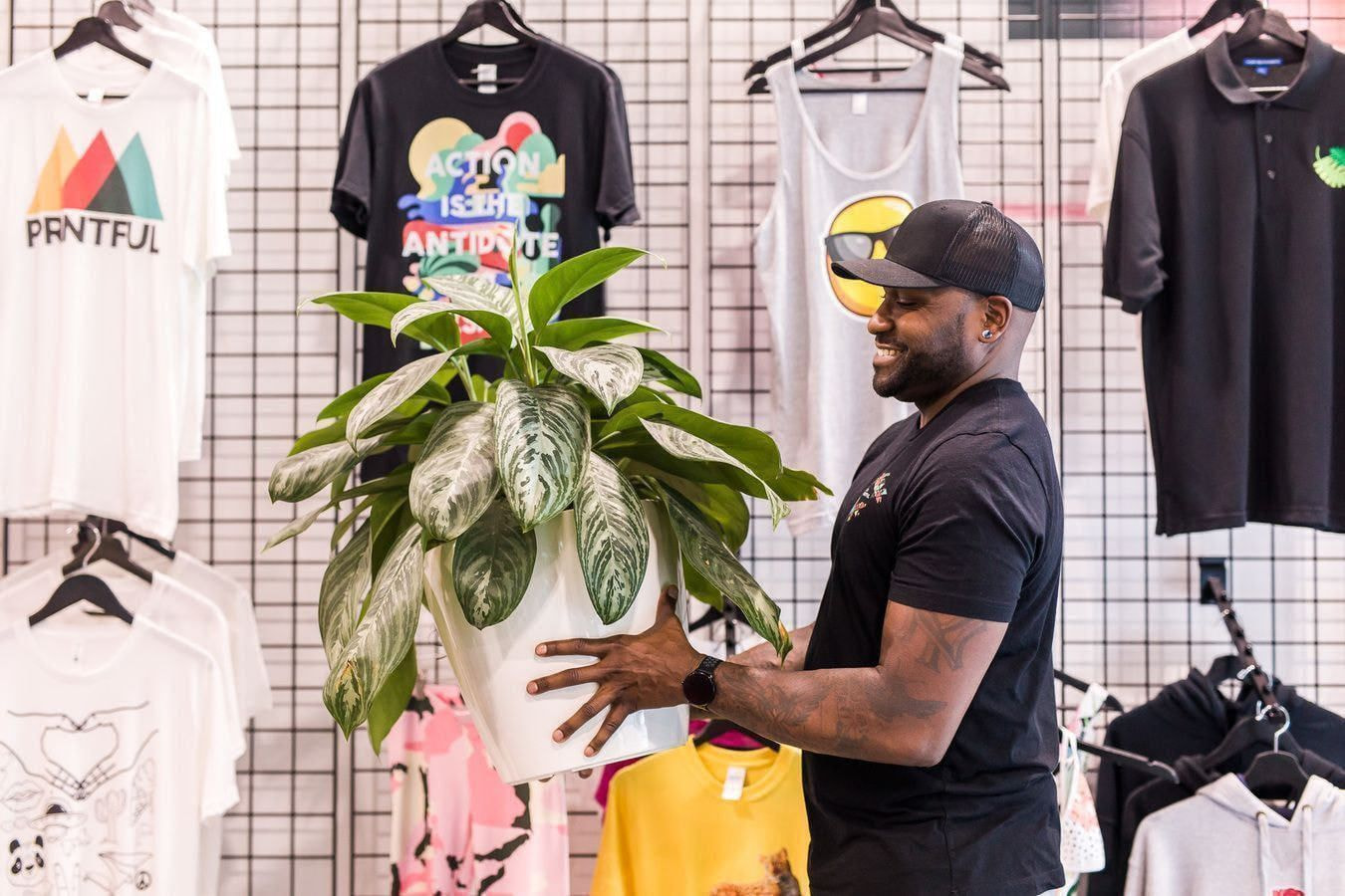 Best-Selling T-shirt Designs (and Worst) | Printful